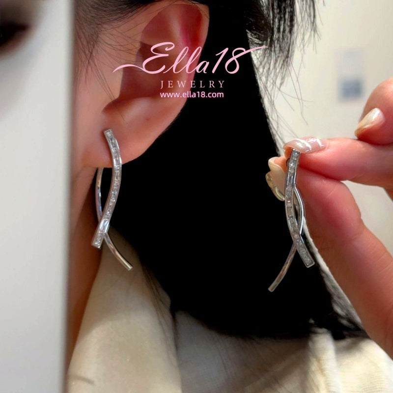 14K Gold-Plated Elegant Zircon Diamond Fishtail Earrings – Ella18