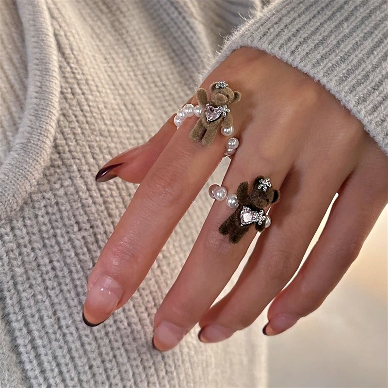 Plush Bear Beaded Rings – Ella18